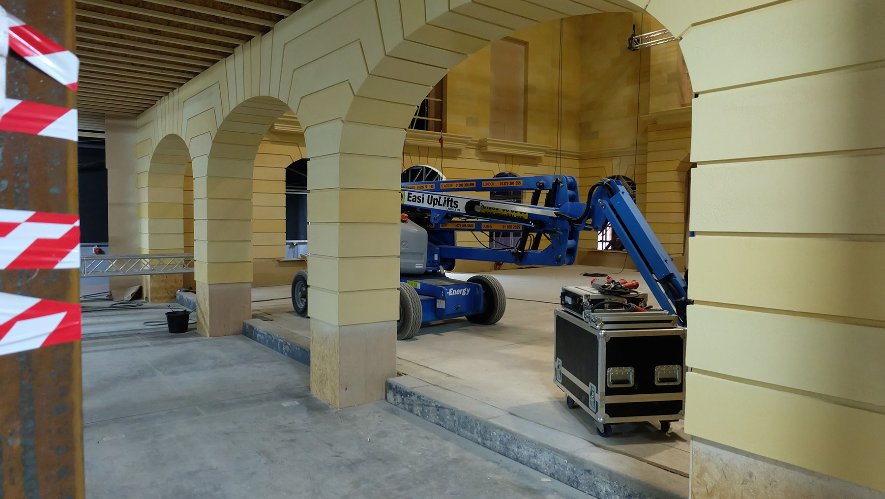 Outlander Paris – apothecary | Jon Gary Steele